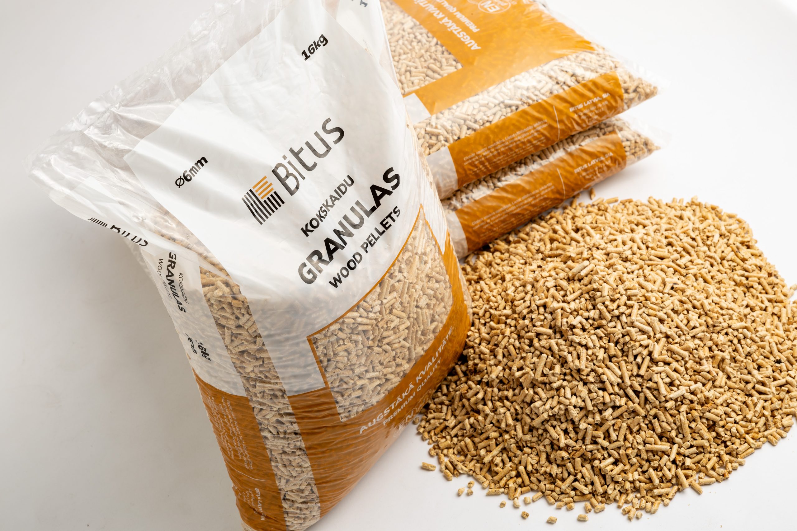 Bitus Latvia | Premium kvalitātes kokskaidu granulas apkure